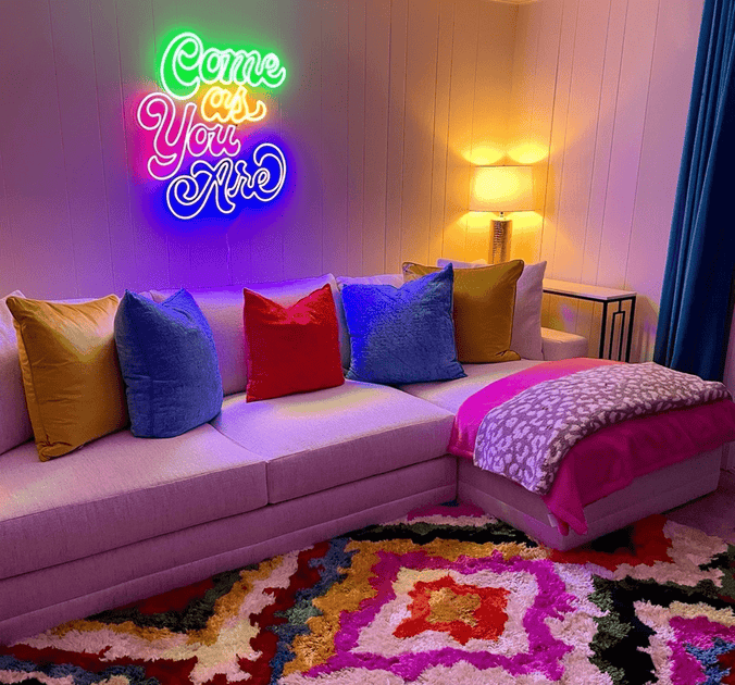 How to take THE perfect Instagram photo with your LED neon sign ...